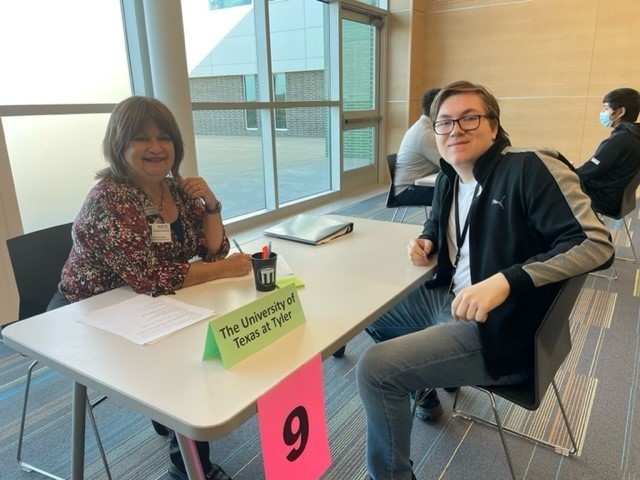 Student Resume Workshop at the CTC | Career & Technology Center