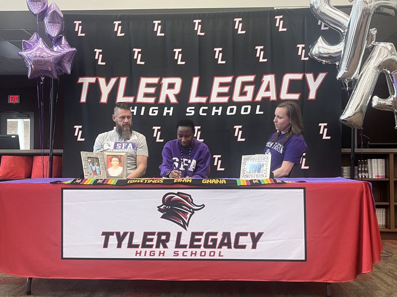 SIGNING DAY FOR TYLER LEGACY HIGH SCHOOL ATHLETE | Tyler Legacy High School