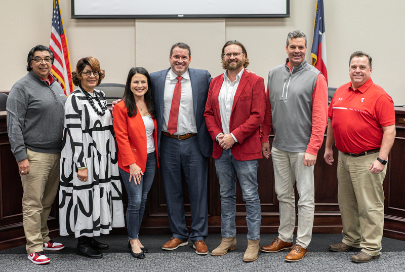 TYLER LEGACY WELCOMES NEW FOOTBALL COACH BEAU TRAHAN | Tyler Legacy ...