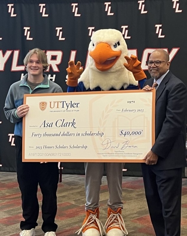 Tyler ISD Seniors Awarded with Scholarship and Admitted into Honors ...