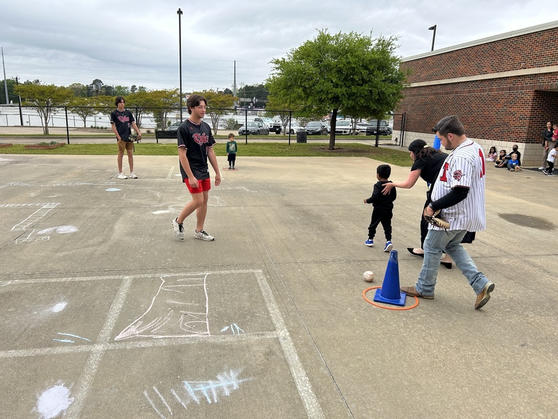 RED RAIDER BASEBALL CONNECTIONS ARE A "HIT" WITH JONES PRE-K! | Tyler ...