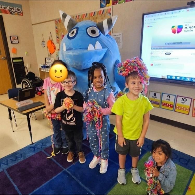 Level Up Thursdays! 🎉 | Clarkston Elementary School