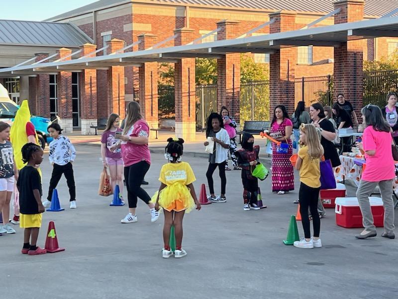 PTA Fall Fest 🎃🍬 | Clarkston Elementary School